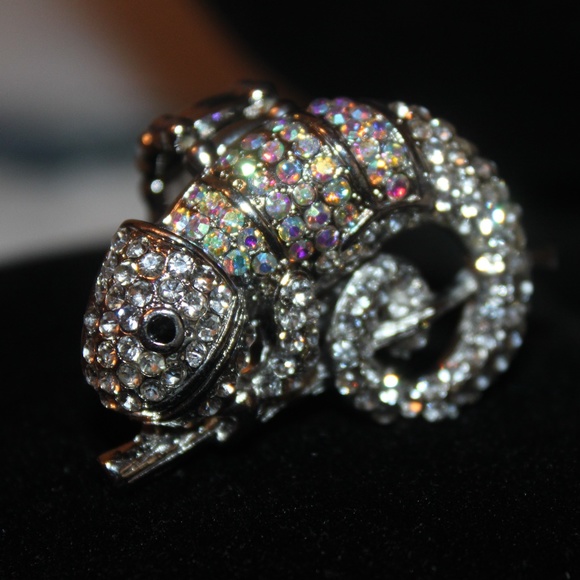 unbranded | Jewelry | Nwt Meet Ringo The Gieco Lizard Stretch Ring ...